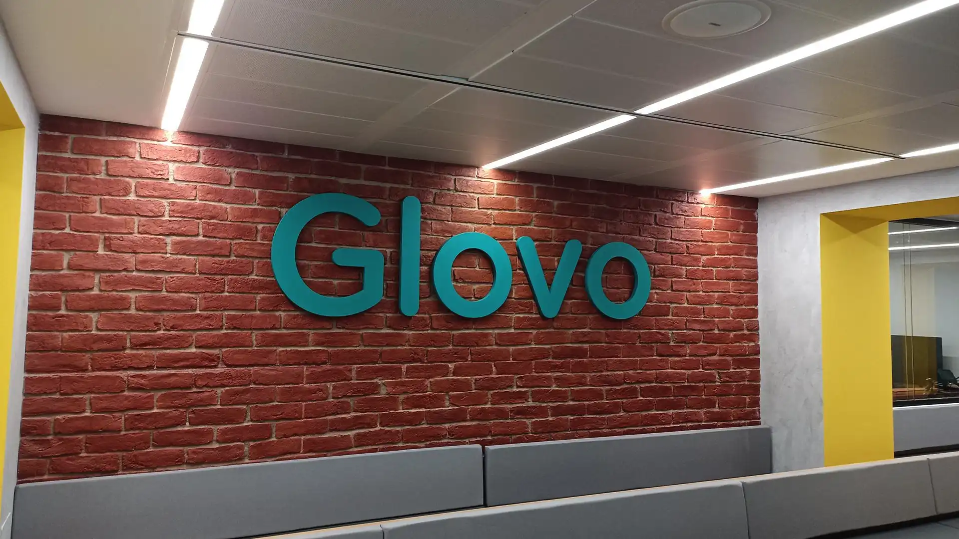 Glovo: Digitalization of corporate offices | TRISON